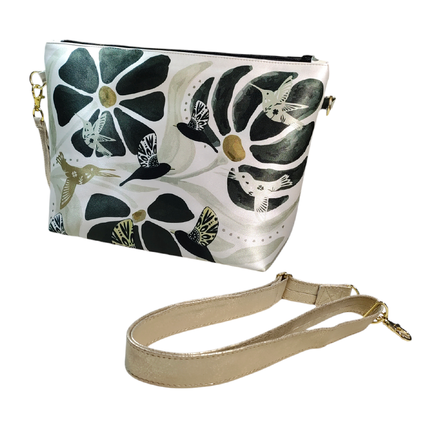 Carterón Karma flores colibrí - Karma Love